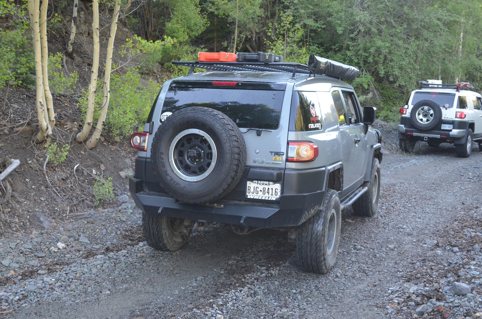 285/75/16's on TRD Beadlock style Wheels | Toyota FJ Cruiser Forum