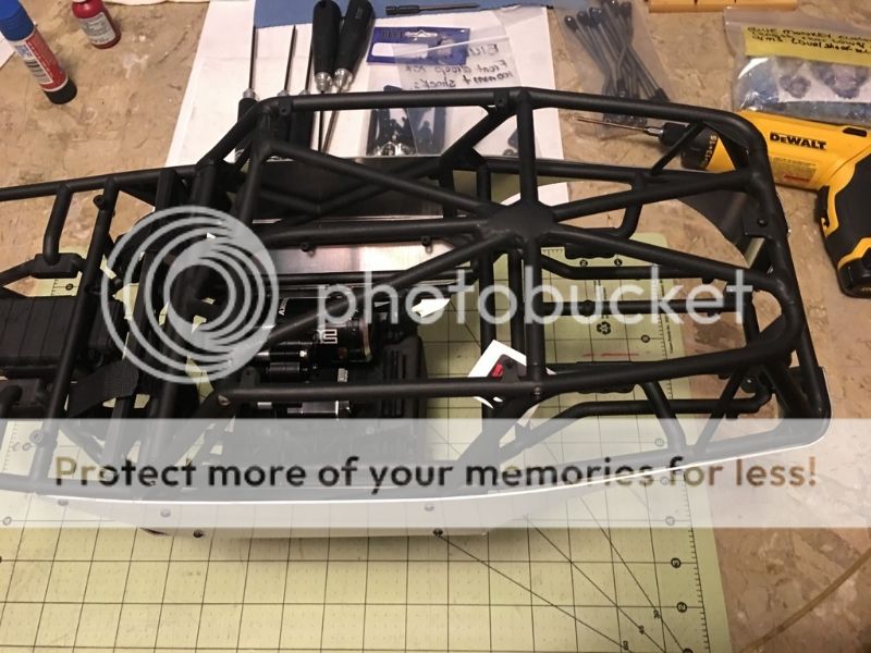 For Sale Wraith DMG Stiffy kit and Wraith chassis/roll cage and more ...